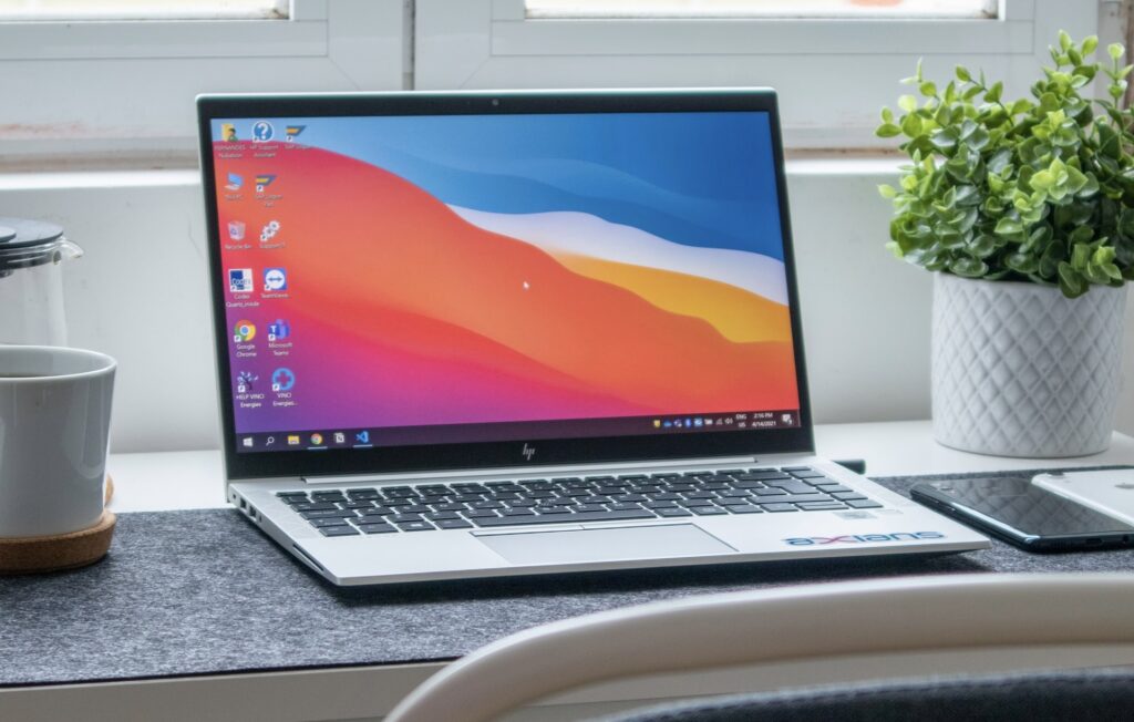 よく聞く、ランディングページとは - plus arch【制作事業部】